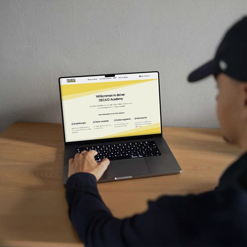 DECAID Academy - DACHs #1 Lernplattform für GenAI